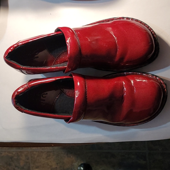 boc | Shoes | Red Boc Nursing Clogs | Poshmark